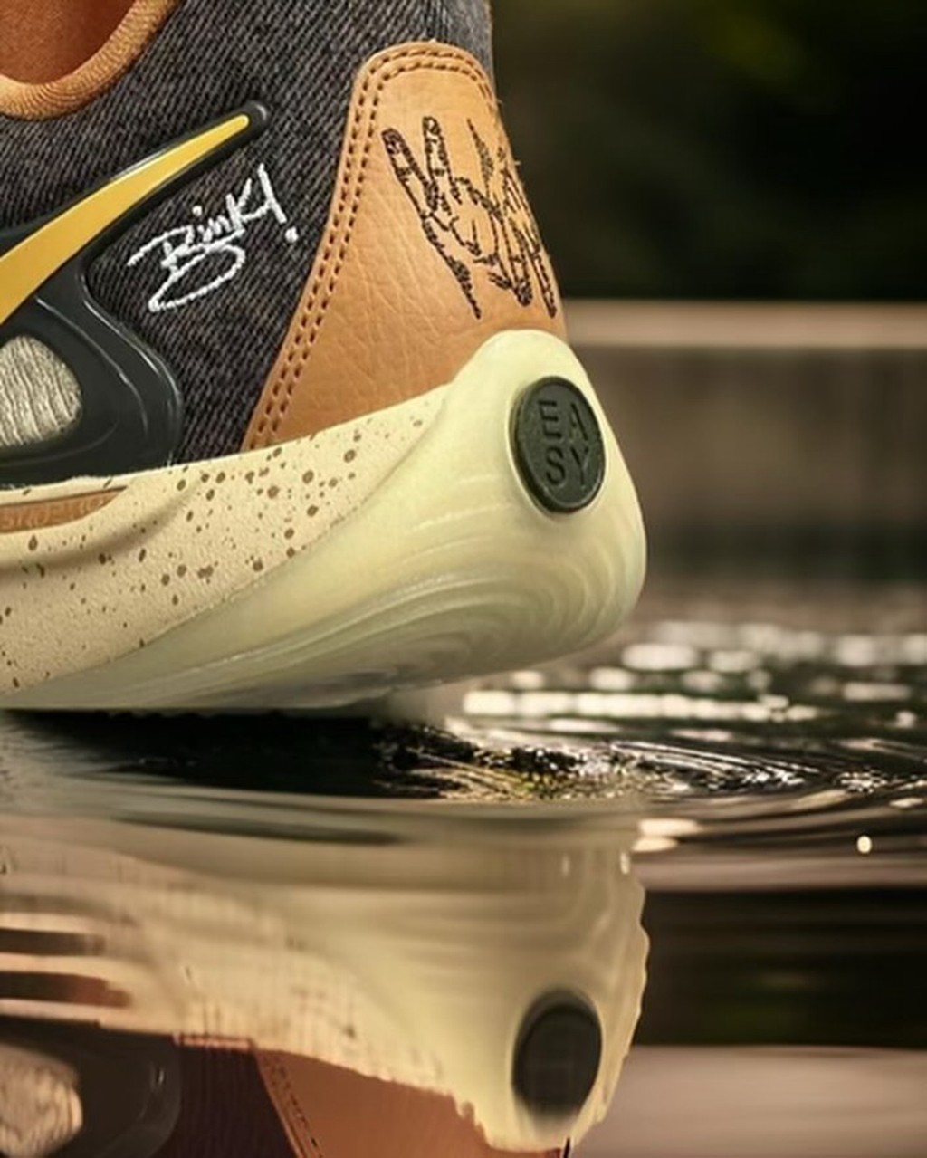 又一双「联名 KD17」曝光！细节太多了！ 球鞋资讯 FLIGHTCLUB中文站|SNEAKER球鞋资讯第一站