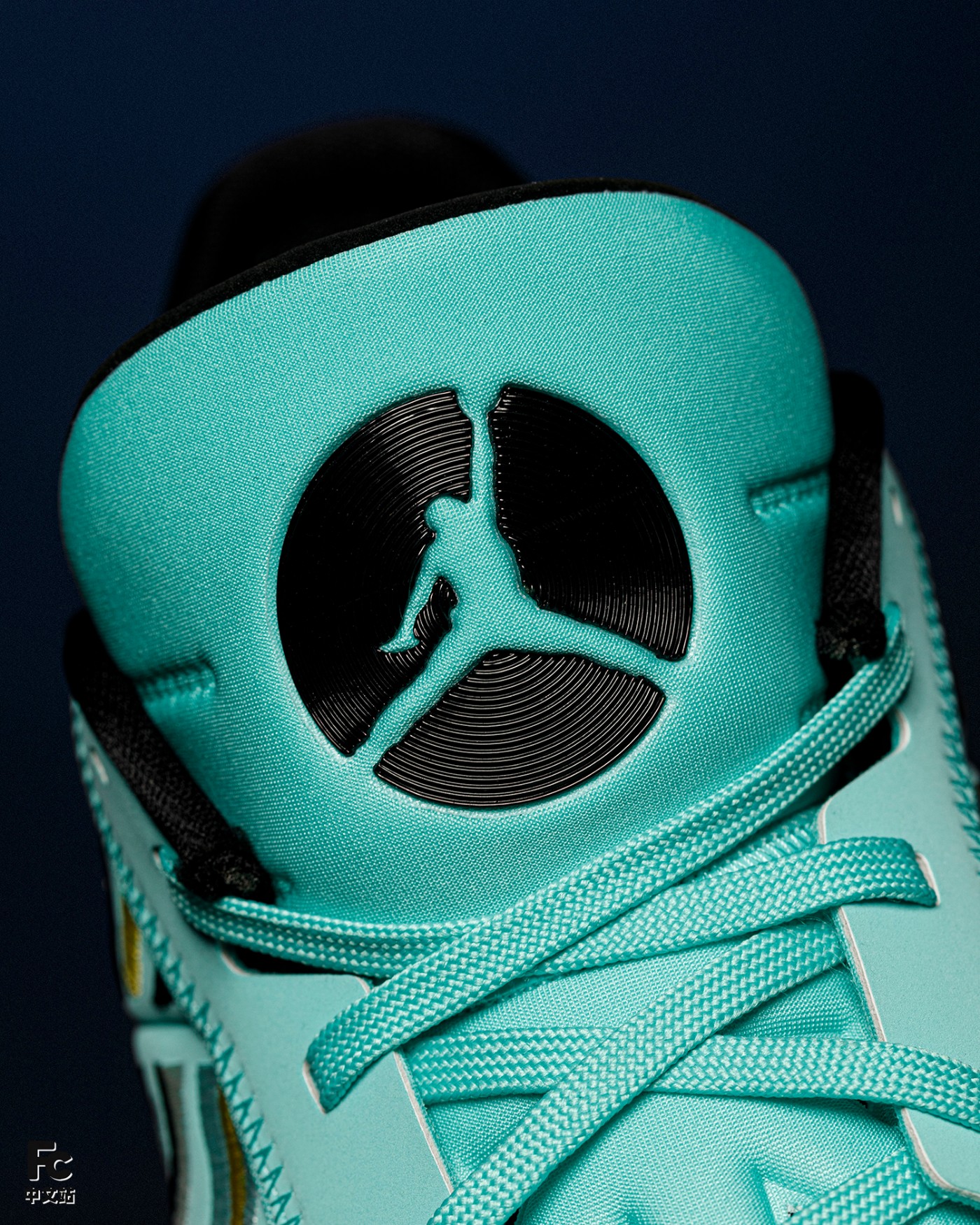 都说他是每年「AJ 正代」最期待的配色！看完开箱，果然不假！ 球鞋资讯 FLIGHTCLUB中文站|SNEAKER球鞋资讯第一站