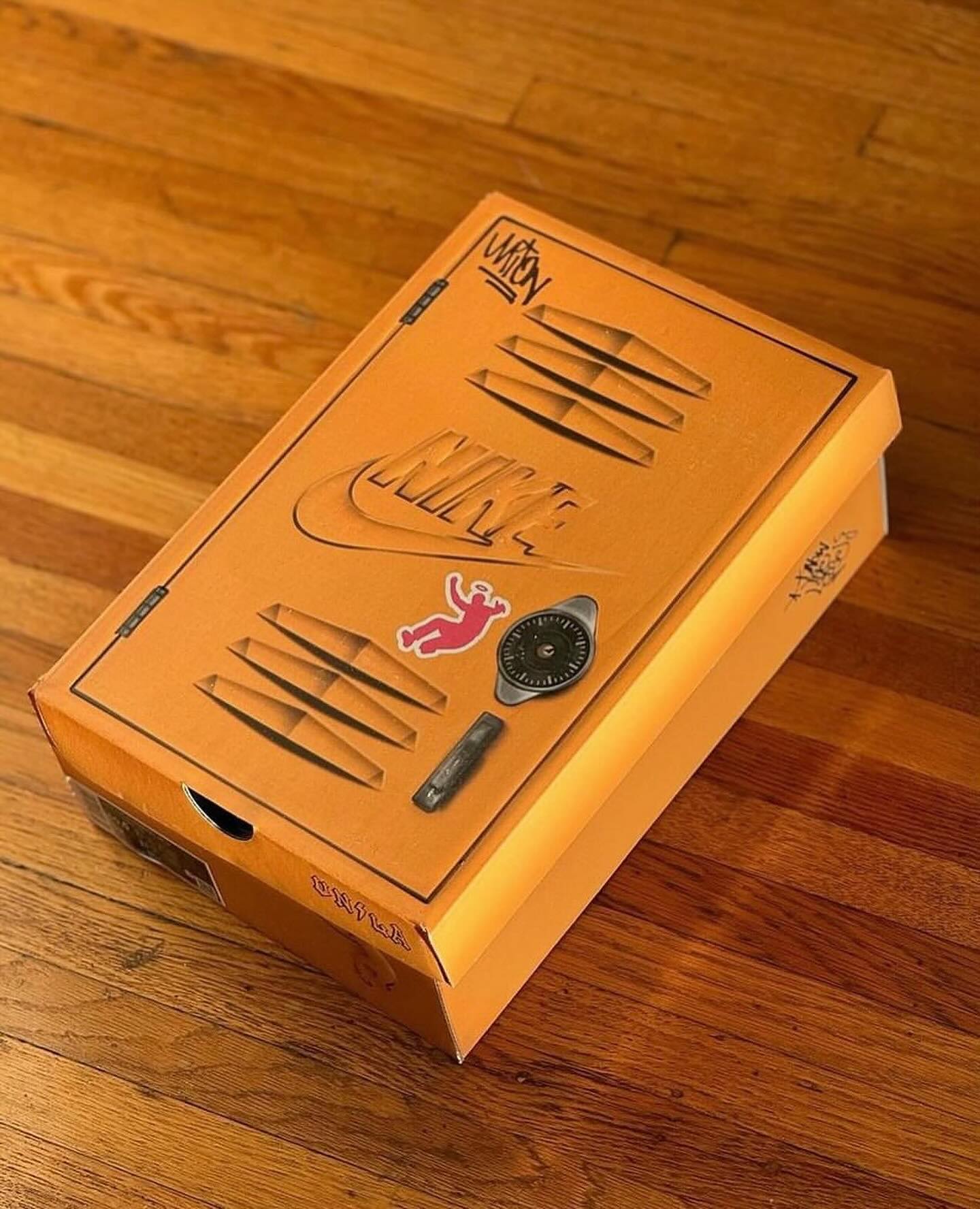 Union x Nike 最新实物曝光！特殊鞋盒头一次见！ 球鞋资讯 FLIGHTCLUB中文站|SNEAKER球鞋资讯第一站