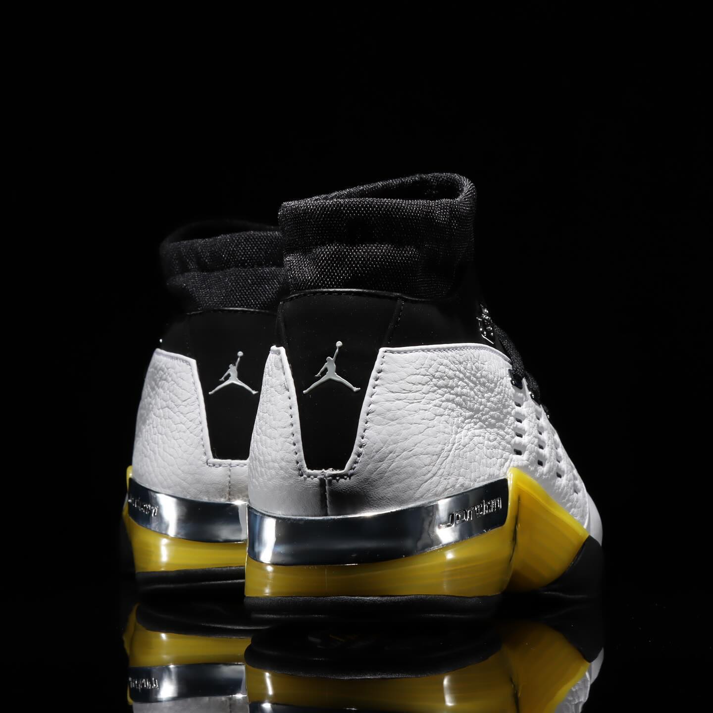 国内定价你猜对了么？手提箱 AJ17 Low 更多消息曝光！ 球鞋资讯 FLIGHTCLUB中文站|SNEAKER球鞋资讯第一站