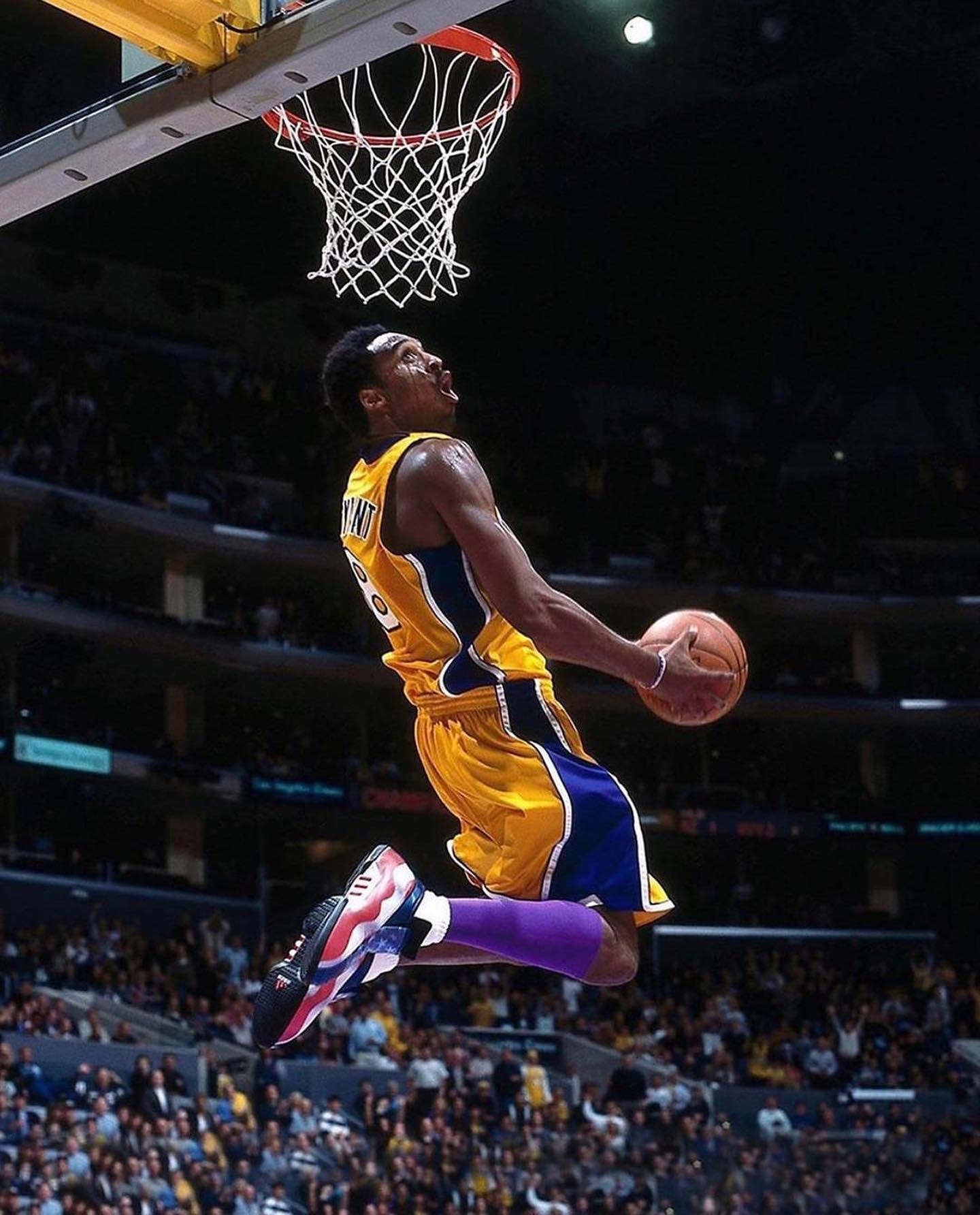 真不敢想！这双「元年 Kobe 战靴」要复刻了！ 球鞋资讯 FLIGHTCLUB中文站|SNEAKER球鞋资讯第一站