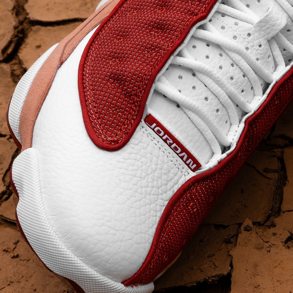 撞脸天价 Bin 23！这双 AJ13 终于要来了！ 球鞋资讯 FLIGHTCLUB中文站|SNEAKER球鞋资讯第一站