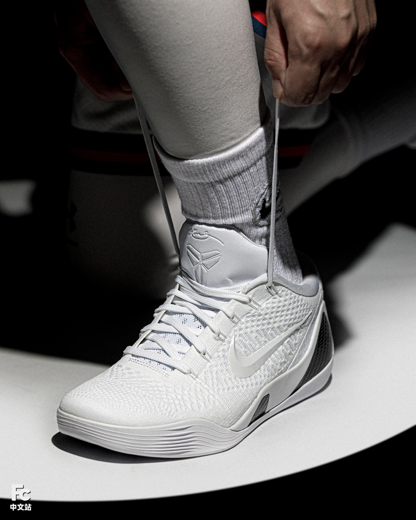 Kobe 9 抢先上脚！原来藏了这么多惊喜！发售信息记好了！ 球鞋资讯 FLIGHTCLUB中文站|SNEAKER球鞋资讯第一站