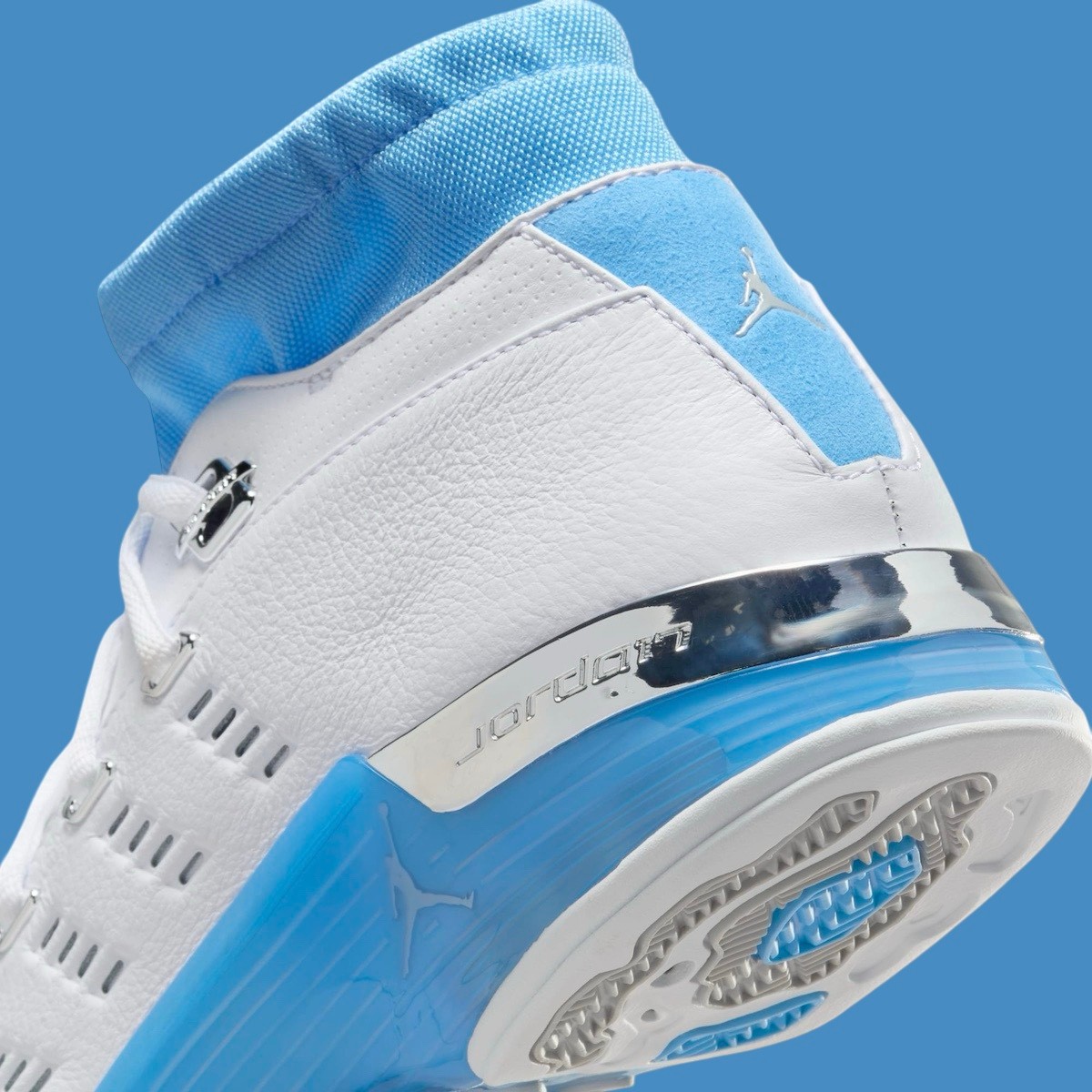 官图标配手提箱！梦寐以求的「北卡 AJ17」日期确定！ 球鞋资讯 FLIGHTCLUB中文站|SNEAKER球鞋资讯第一站