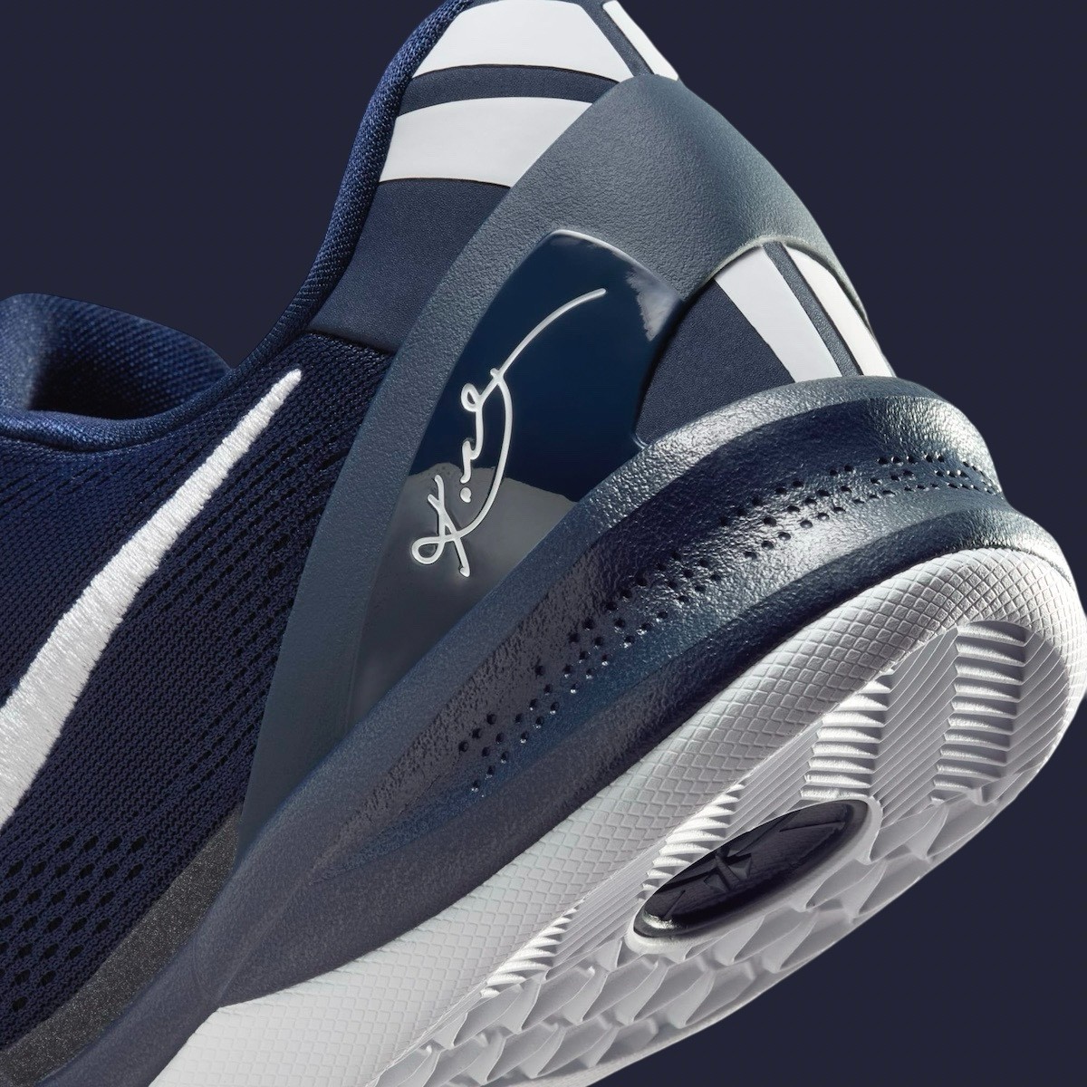 大招来了！五双「Kobe 8 新配色」将在下下周发售！ 球鞋资讯 FLIGHTCLUB中文站|SNEAKER球鞋资讯第一站