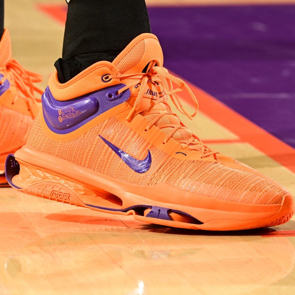 球鞋视觉盛宴！「WNBA 上脚合集」太炸了！ 球鞋资讯 FLIGHTCLUB中文站|SNEAKER球鞋资讯第一站