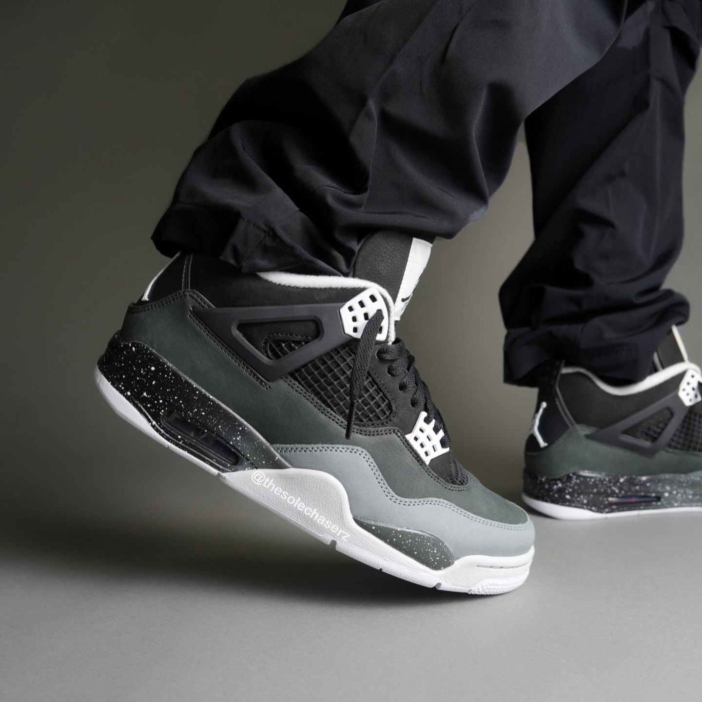 提前做好准备！「恐惧」AJ4 明早登场！ 球鞋资讯 FLIGHTCLUB中文站|SNEAKER球鞋资讯第一站