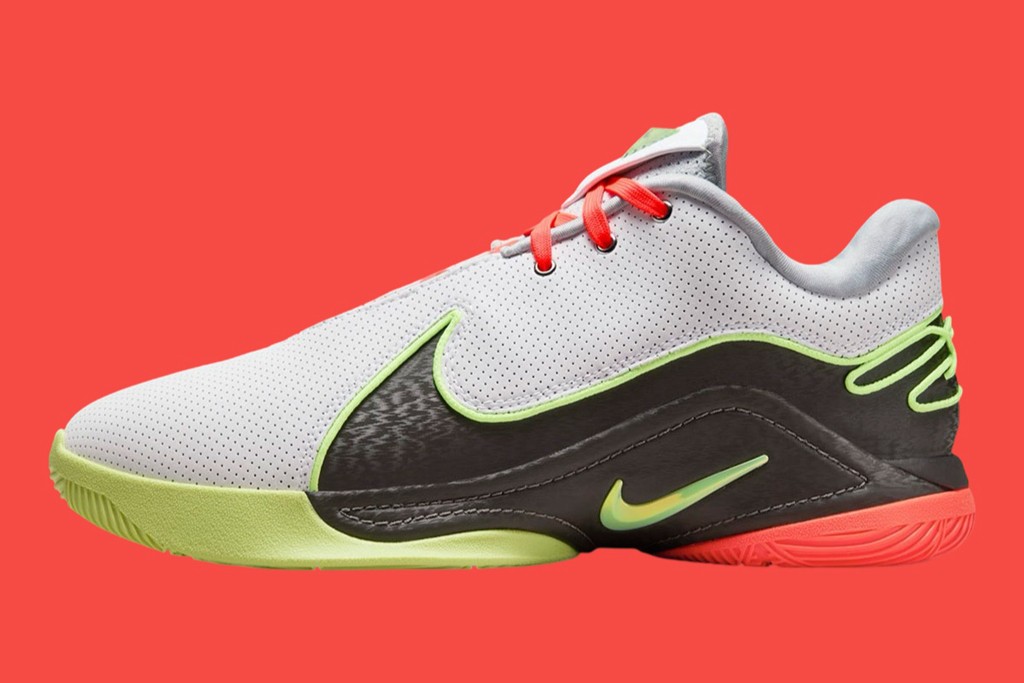 Nike LeBron 22 正式官宣！科技配置揭秘！ 球鞋资讯 FLIGHTCLUB中文站|SNEAKER球鞋资讯第一站