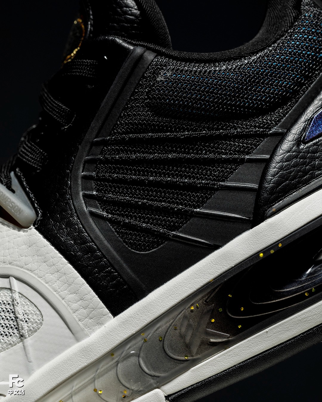 十周年里程碑！安踏 KT10 开箱！居然藏了这么多彩蛋！ 球鞋资讯 FLIGHTCLUB中文站|SNEAKER球鞋资讯第一站