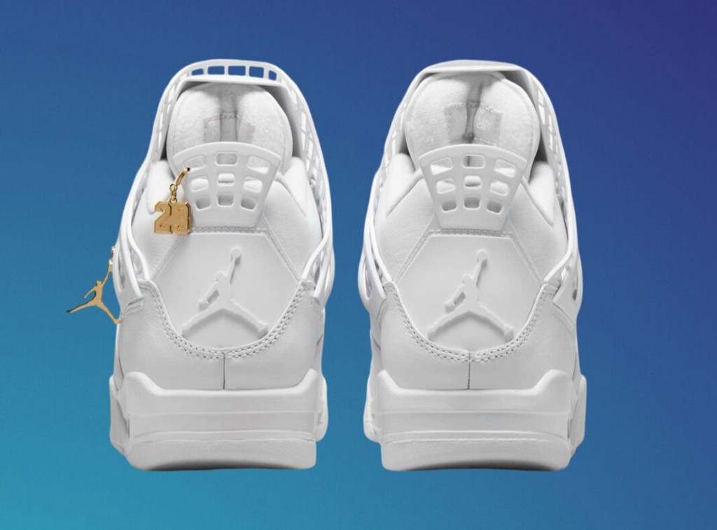 改良版 AJ4 官图曝光！怎么越来越怪！ 球鞋资讯 FLIGHTCLUB中文站|SNEAKER球鞋资讯第一站