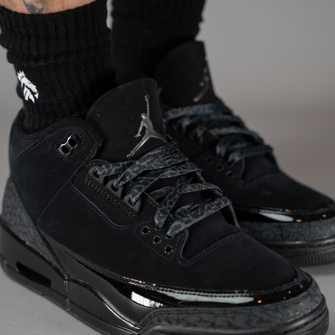 明年「黑猫 AJ3」终于有上脚图了！你打几分？ 球鞋资讯 FLIGHTCLUB中文站|SNEAKER球鞋资讯第一站