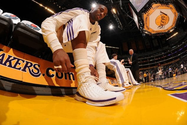 突发！Kobe 3 Protro 明年回归！首发果然是这款配色！ 球鞋资讯 FLIGHTCLUB中文站|SNEAKER球鞋资讯第一站