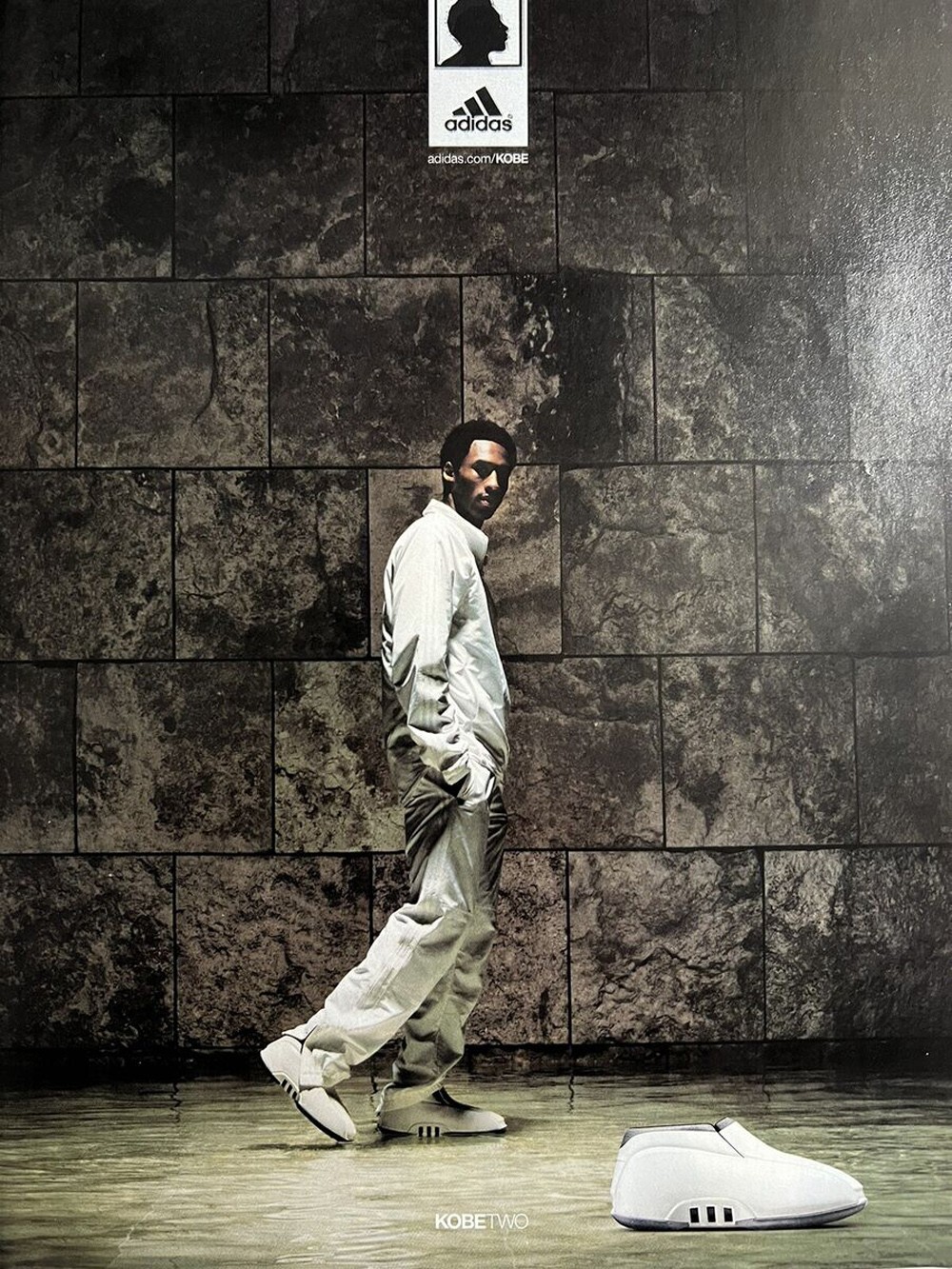 大的要来了！苦等 24 年的这双「科比战靴」，将首次复刻！ 球鞋资讯 FLIGHTCLUB中文站|SNEAKER球鞋资讯第一站