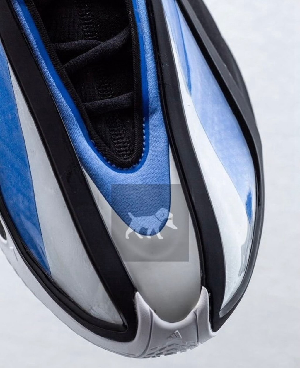 阿迪「华子二代」最新消息！新配色曝光！ 球鞋资讯 FLIGHTCLUB中文站|SNEAKER球鞋资讯第一站