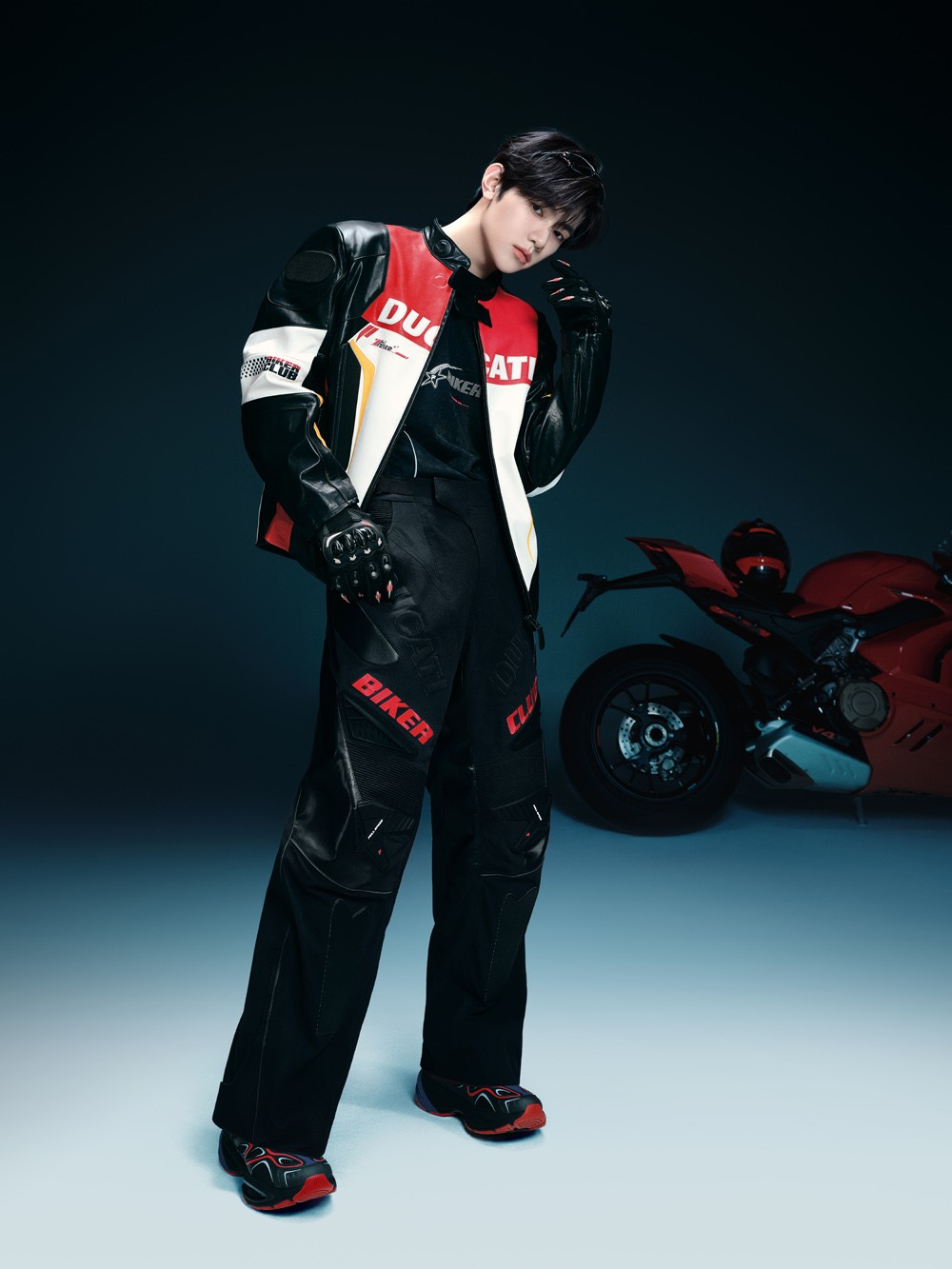 车迷狂喜！FILA FUSION x DUCATI 刚刚登场！ 球鞋资讯 FLIGHTCLUB中文站|SNEAKER球鞋资讯第一站