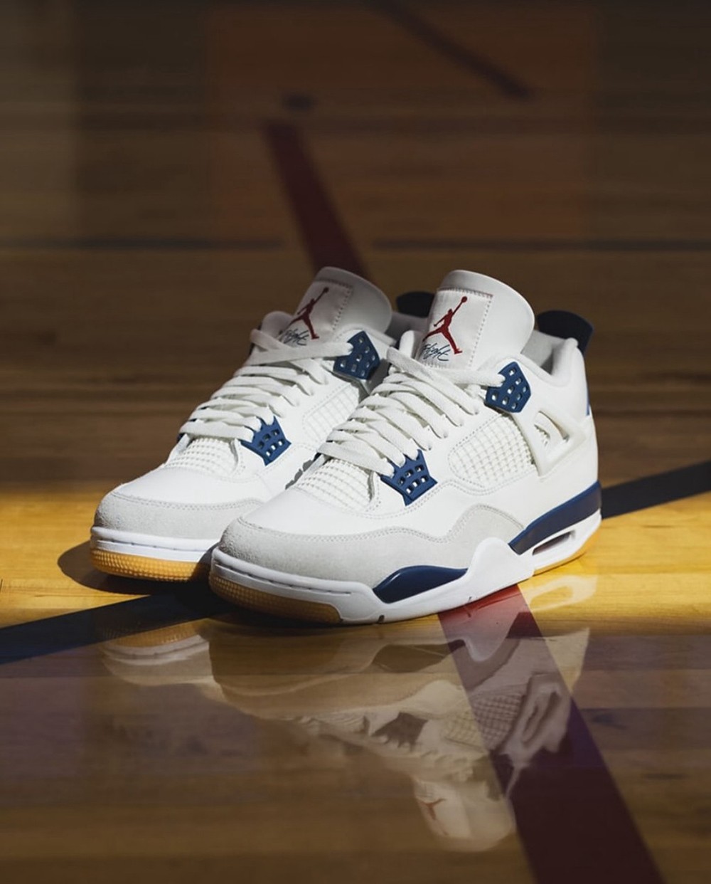 今早 Nike SB x AJ4 你中了么？市价这个数了！ 球鞋资讯 FLIGHTCLUB中文站|SNEAKER球鞋资讯第一站