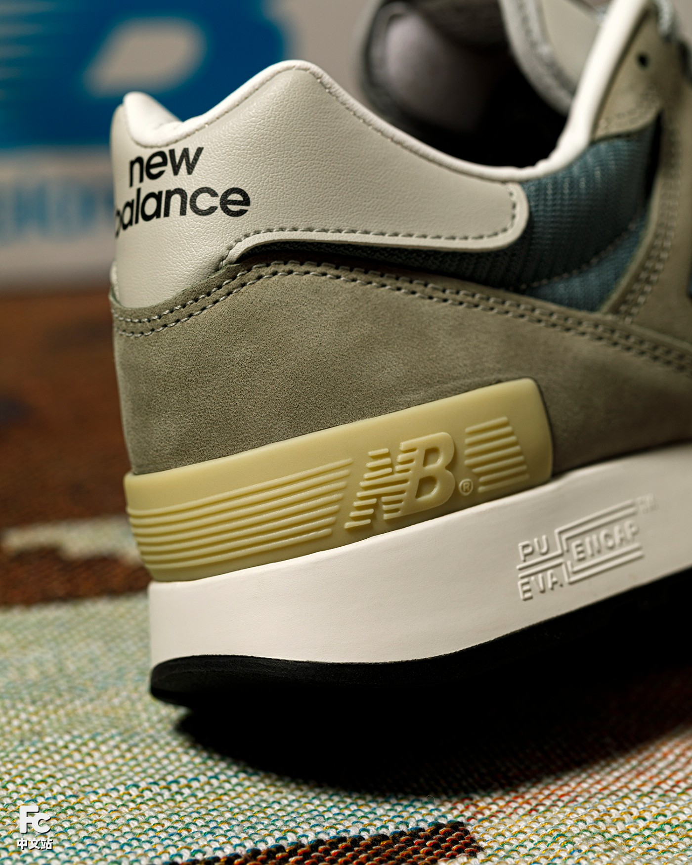 市价不便宜！「NB 传奇鞋型」今早回归，你中了吗？ - FLIGHTCLUB中文站|SNEAKER球鞋资讯第一站