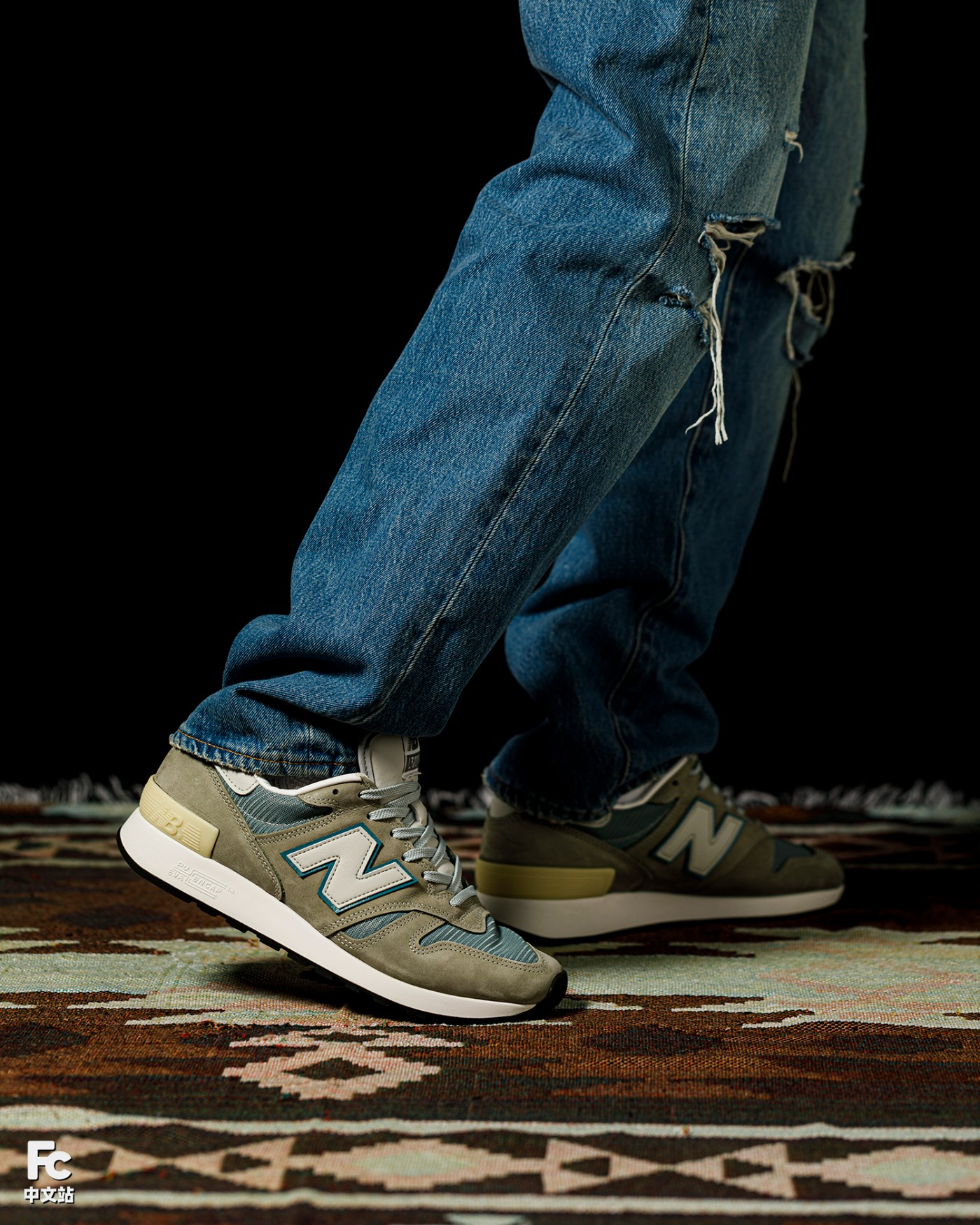 市价不便宜！「NB 传奇鞋型」今早回归，你中了吗？ - FLIGHTCLUB中文站|SNEAKER球鞋资讯第一站