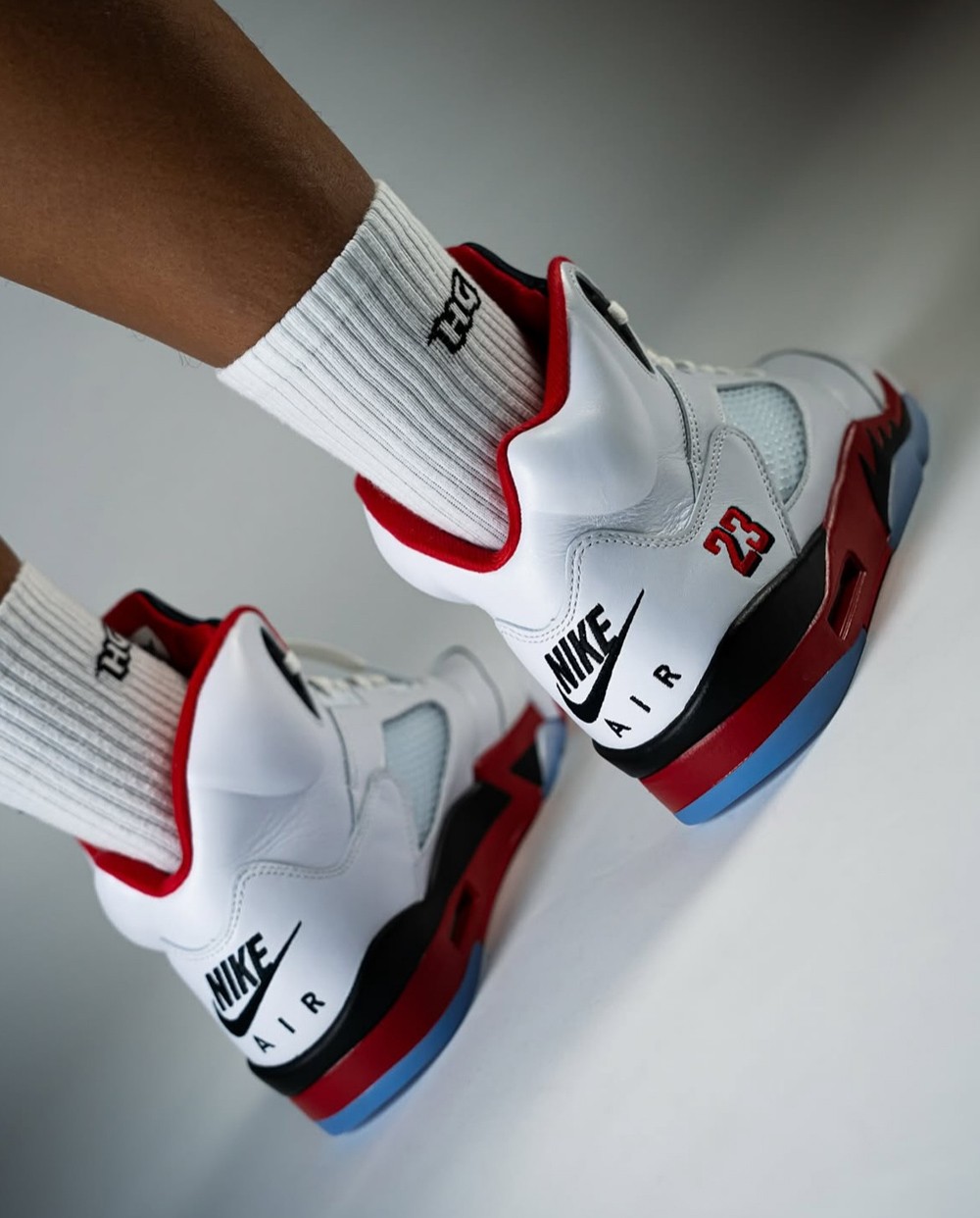 经典中的经典！这款「元年 AJ」有新消息了！ 球鞋资讯 FLIGHTCLUB中文站|SNEAKER球鞋资讯第一站