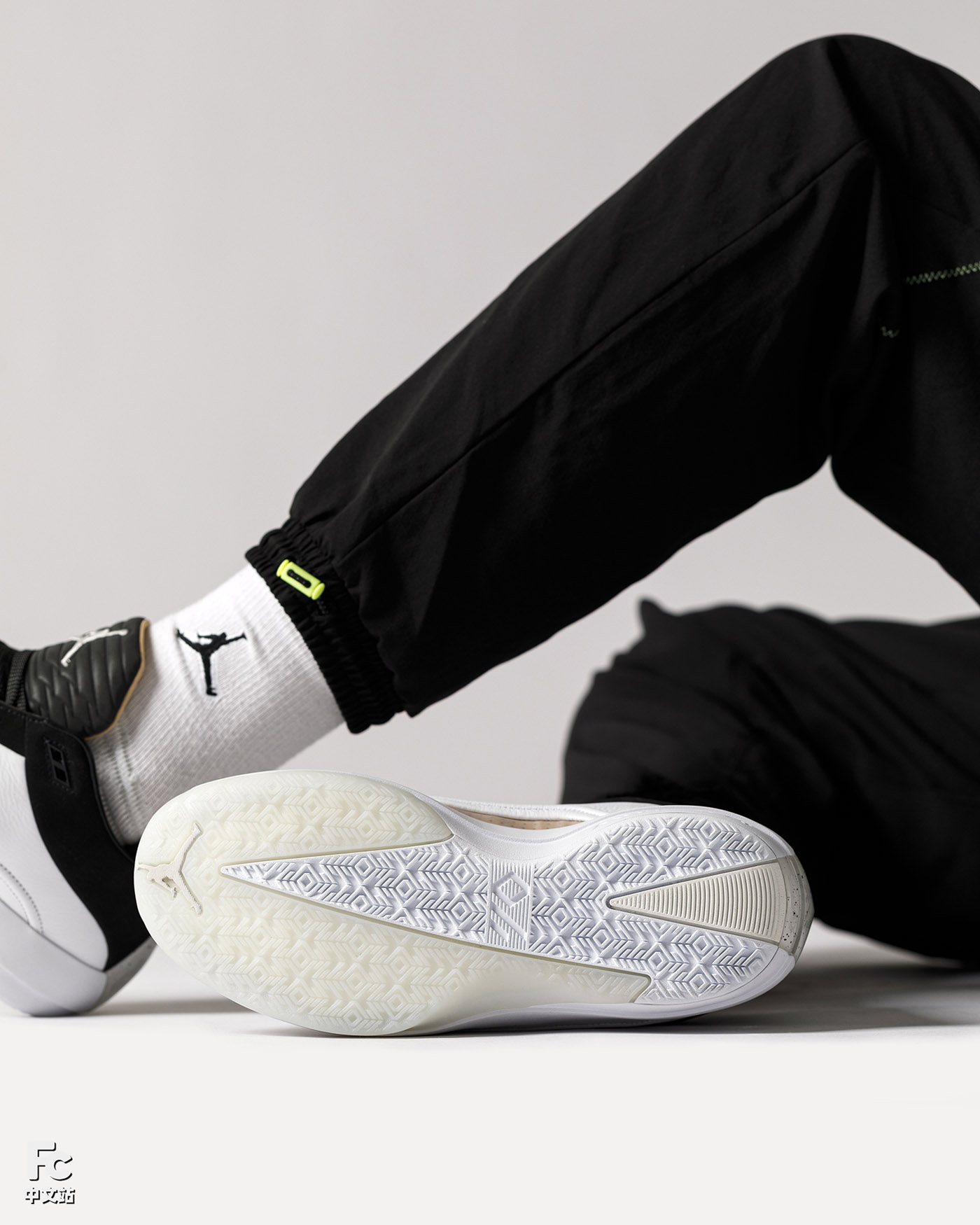 新·性能怪兽官宣登场！AJ40 这个缓震配置，还是第一次见... 球鞋资讯 FLIGHTCLUB中文站|SNEAKER球鞋资讯第一站