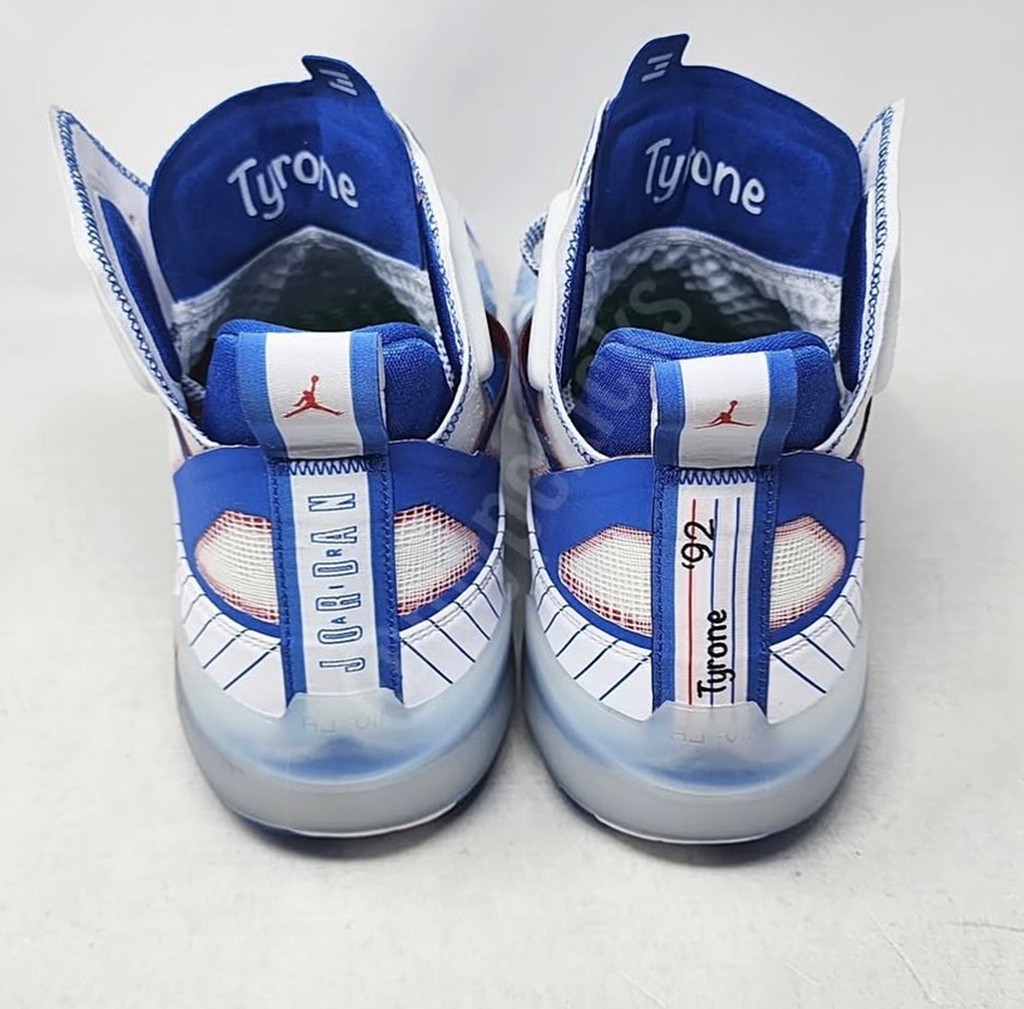 罕见甜瓜 AJ PE 公开！这个 Logo 太经典了！ 球鞋资讯 FLIGHTCLUB中文站|SNEAKER球鞋资讯第一站