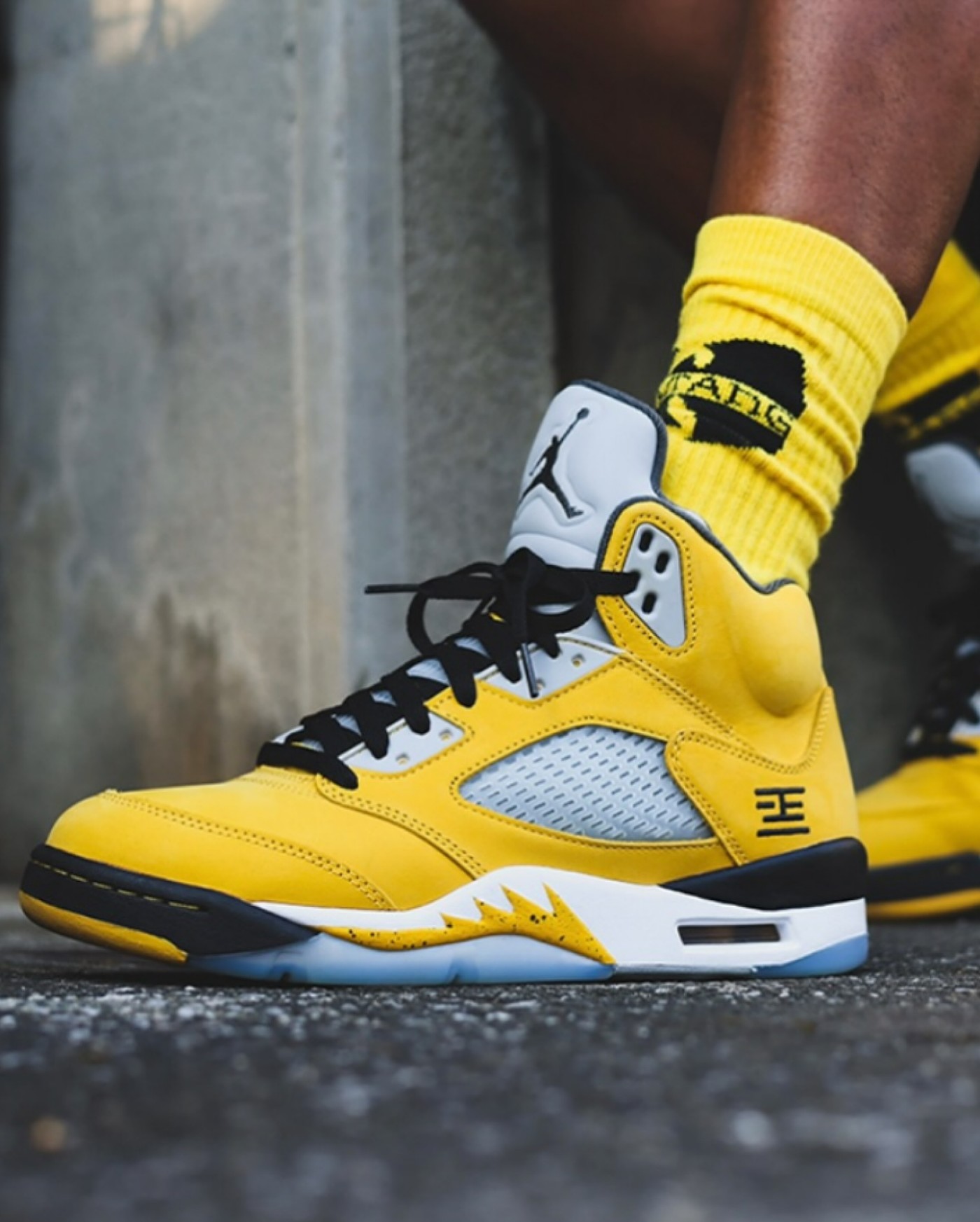 东京 AJ5 上脚给几分？发售日期有了！ 球鞋资讯 FLIGHTCLUB中文站|SNEAKER球鞋资讯第一站