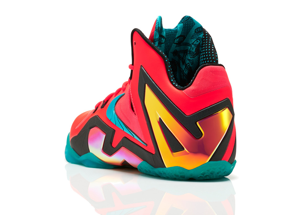 LeBron 11 Elite 英雄系列配色 官方正式发布 LBJ11 球鞋资讯 FLIGHTCLUB中文站|SNEAKER球鞋资讯第一站