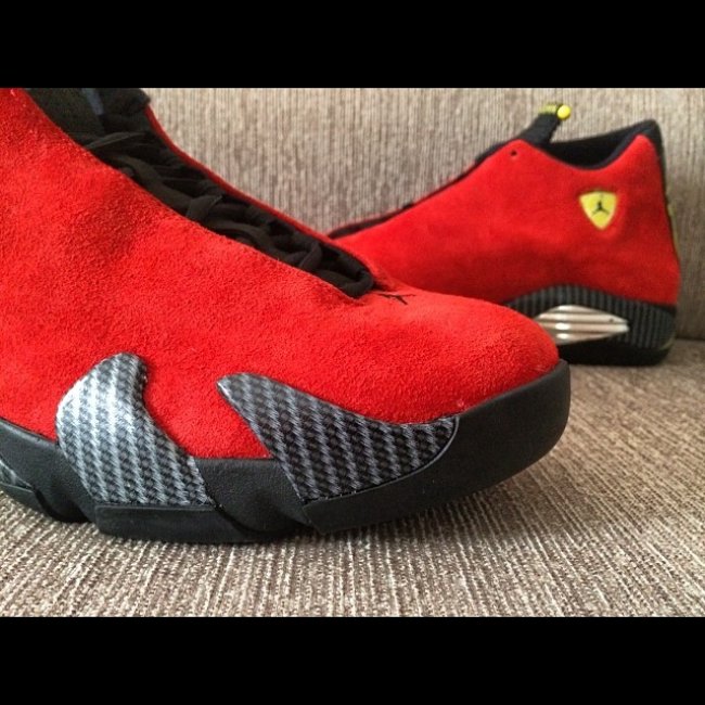 Air Jordan 14 "Ferrari" 红麂皮配色全新实物图赏 AJ14 球鞋资讯 FLIGHTCLUB中文站|SNEAKER球鞋资讯第一站