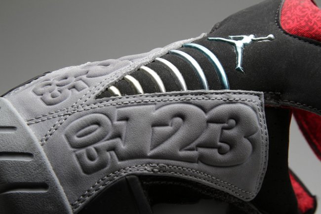 Air Jordan XX "Stealth" 元年款实物欣赏 AJ20 球鞋资讯 FLIGHTCLUB中文站|SNEAKER球鞋资讯第一站