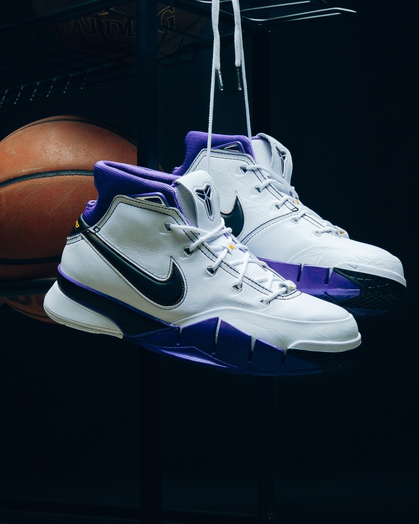 别忘了！Kobe 1「81 分」国区明天发售！ - FLIGHTCLUB中文站|SNEAKER球鞋资讯第一站